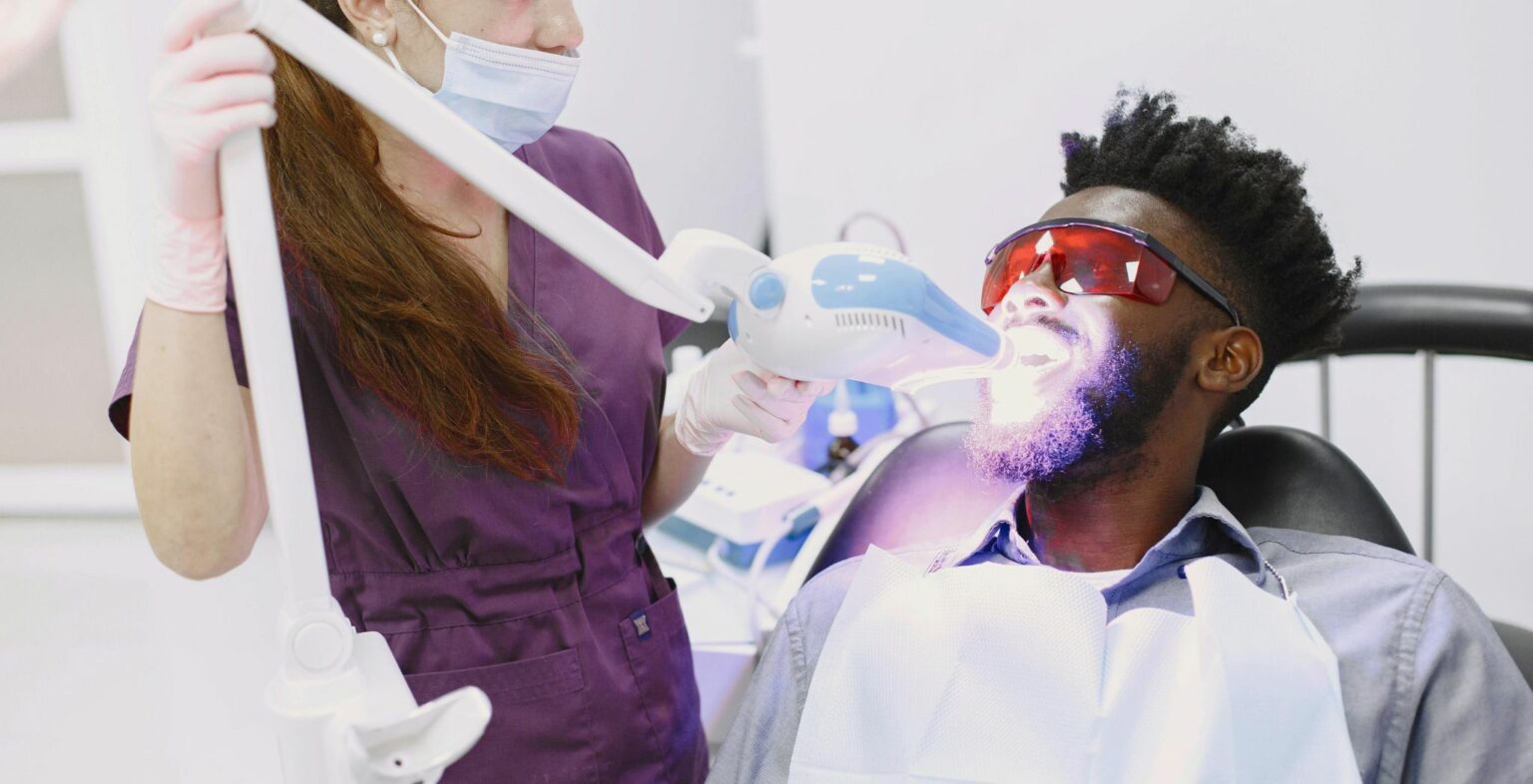 Teeth Whitening Process: How It Works and What to Expect